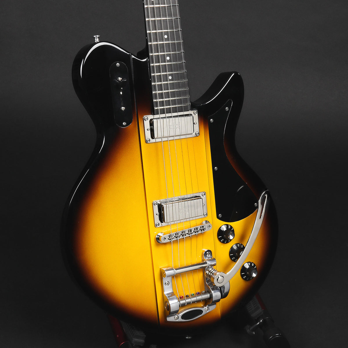 Eastman Henry James Signature Juliet – Mak's Guitars