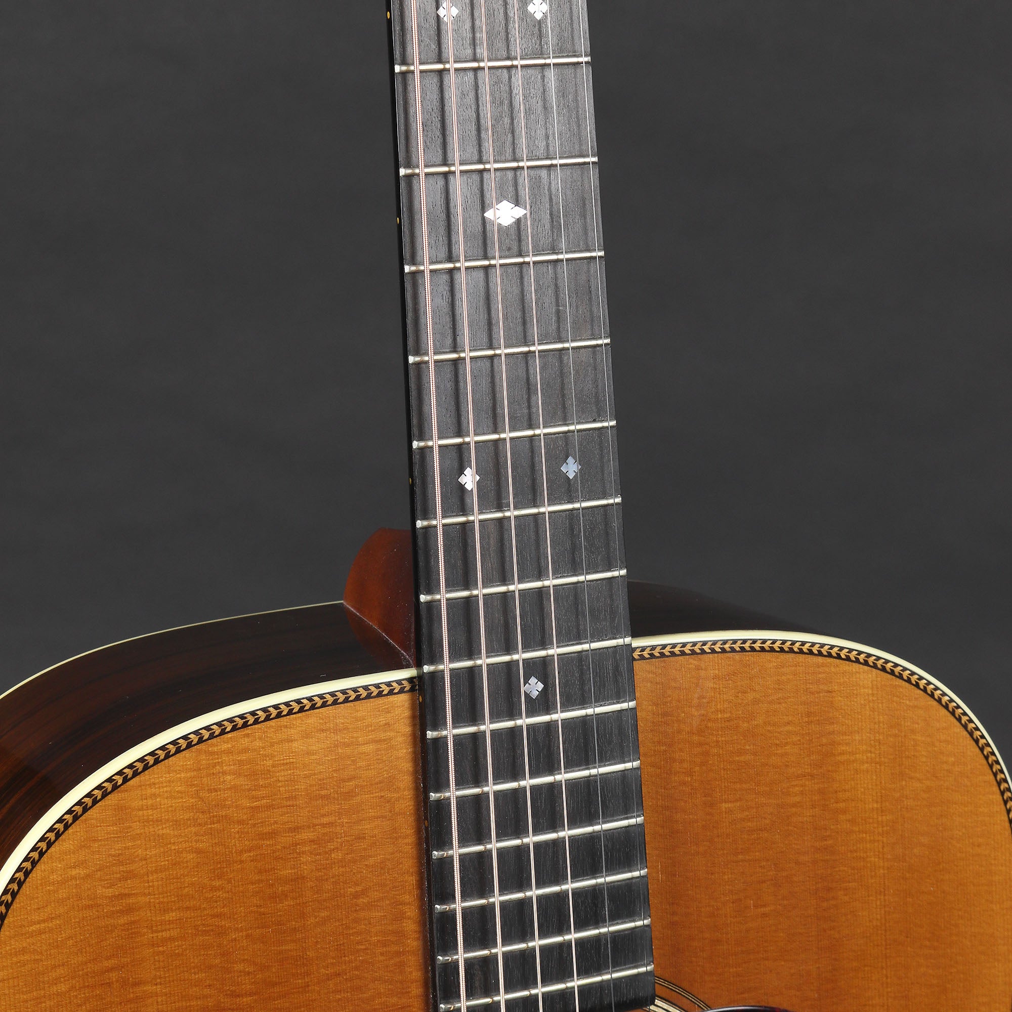 Atkin D37 1 3/4" Nut Aged Finish #1490 (Pre-owned) – Mak's Guitars