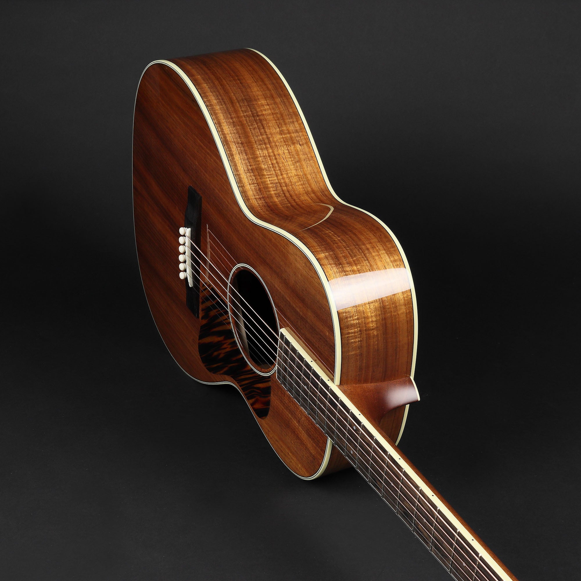 Bourgeois DownEast Hawaiian Bourgeois Blues LDBB – Mak's Guitars