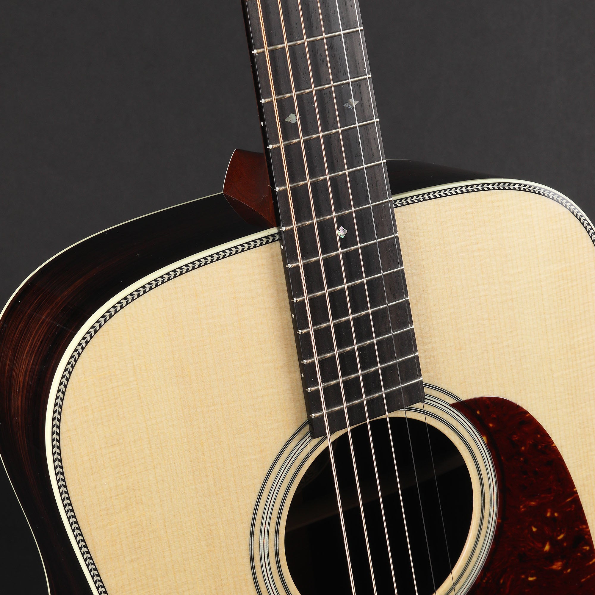Collings D2H Sitka/Rosewood Dreadnought #33502 – Mak's Guitars