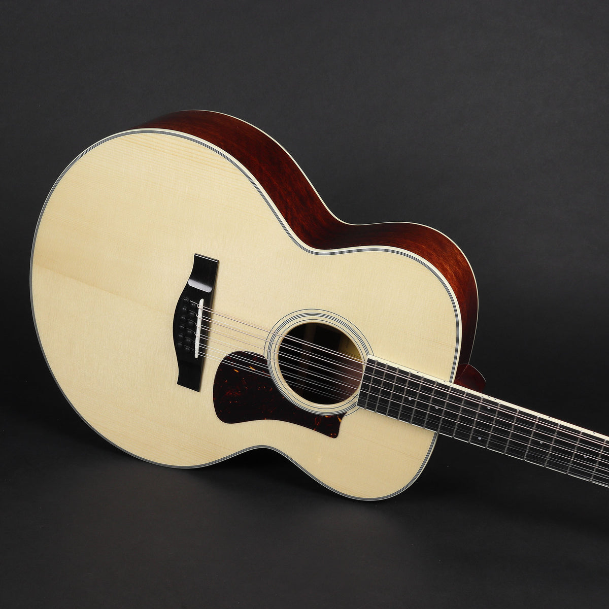 Eastman AC330E-12 Jumbo 12-String #7972 – Mak's Guitars