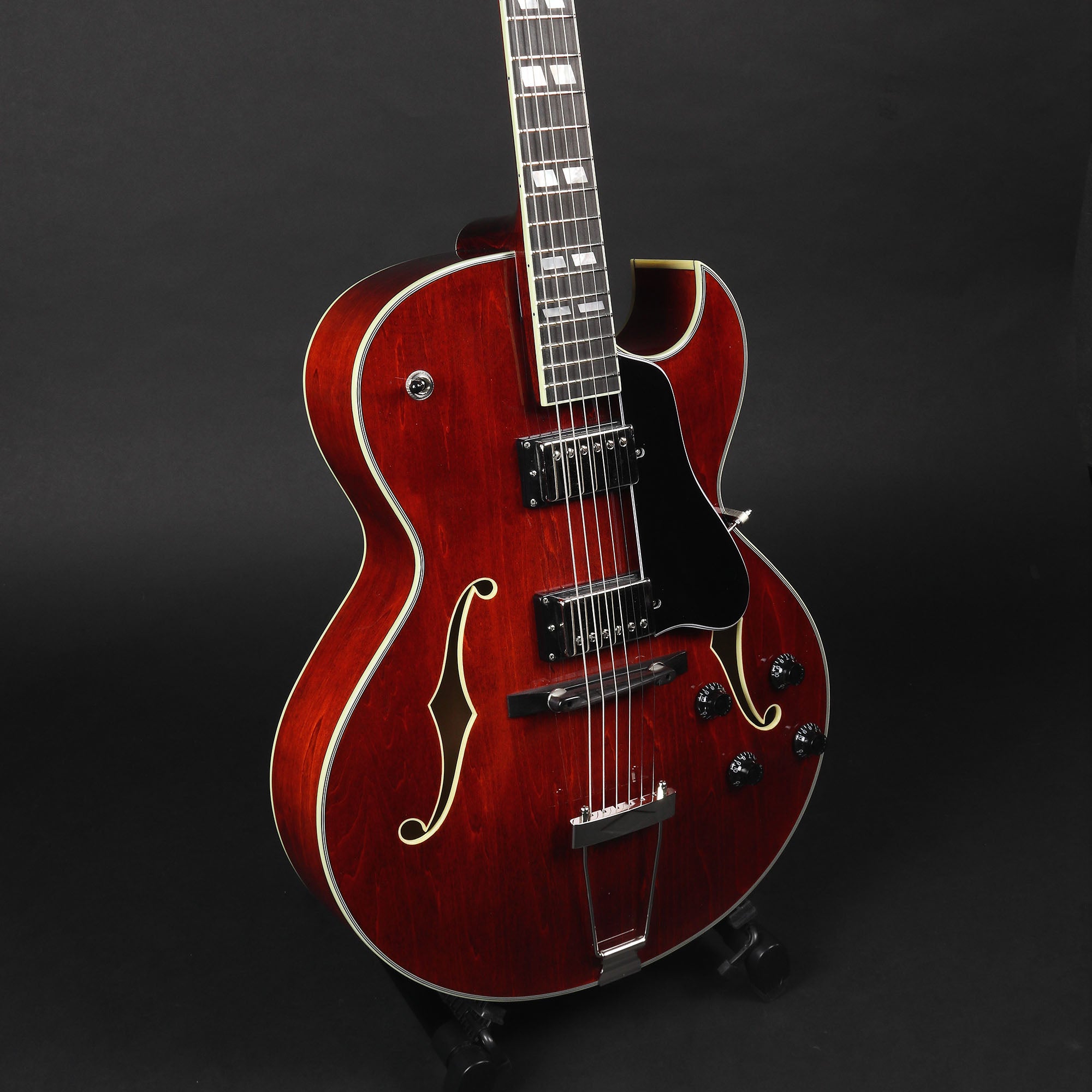 Eastman AR372CE Archtop - Classic #0298 – Mak's Guitars