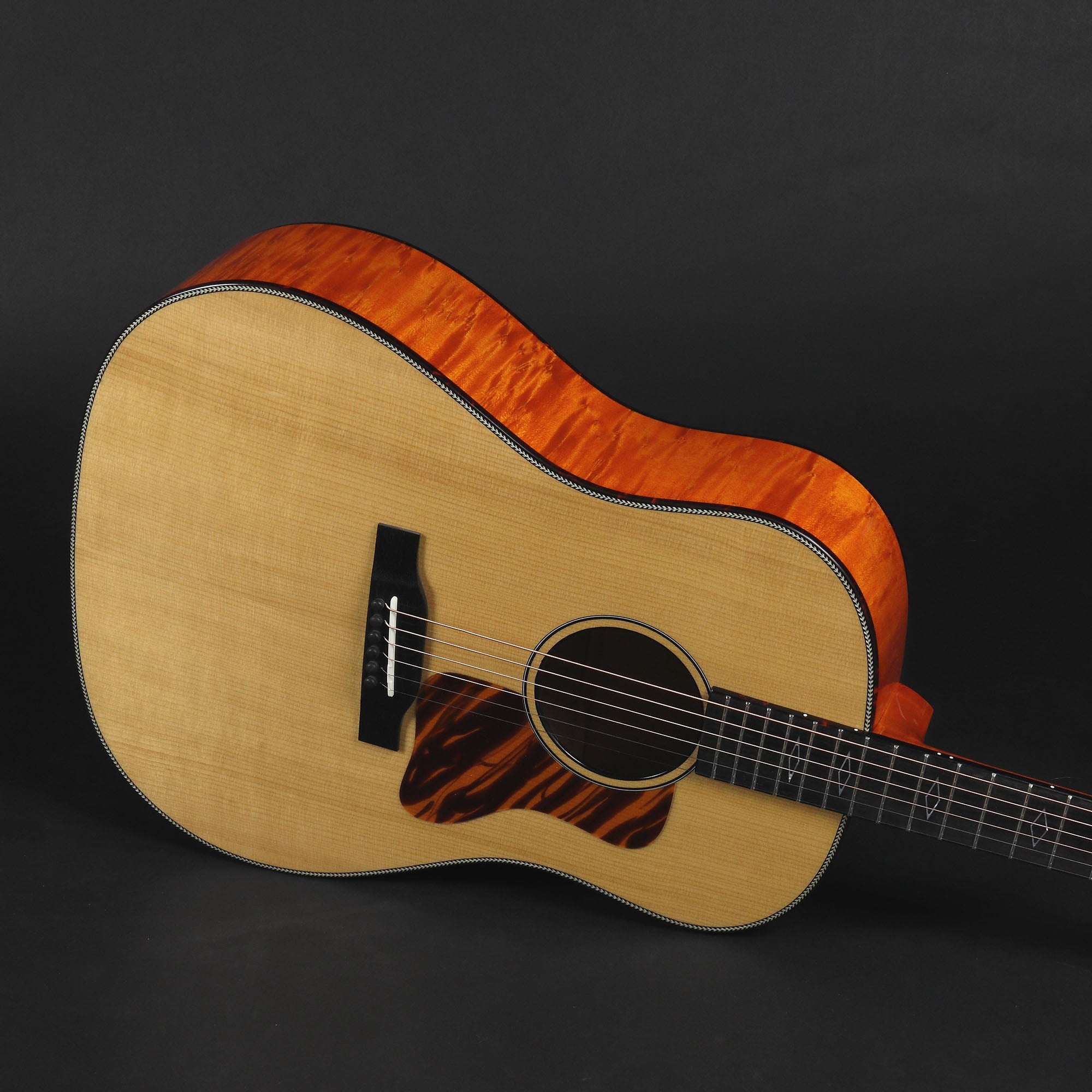 Eastman E16SS-TC-LTD Limited Edition Quarter Sawn Maple #2393 – Mak's ...