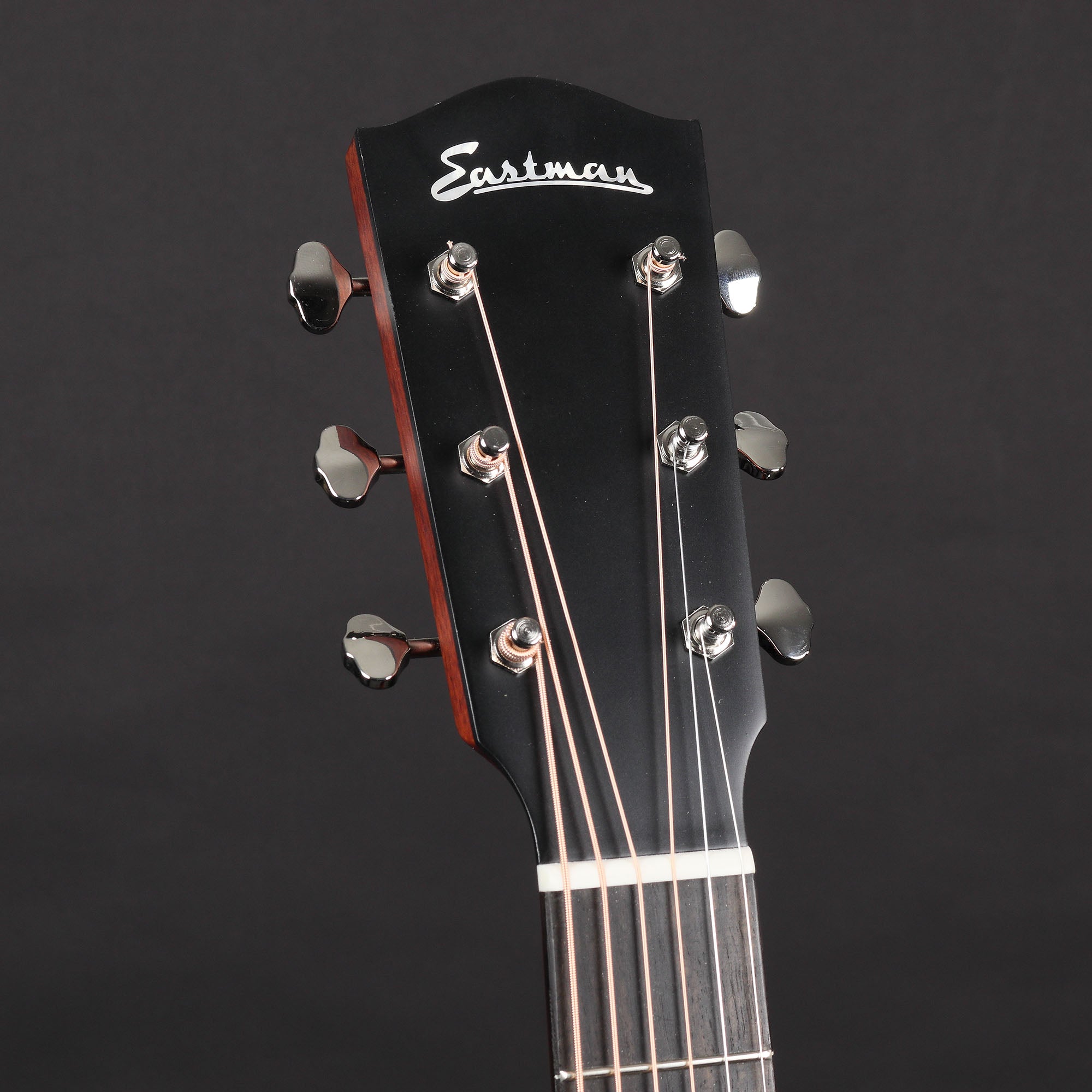 Eastman E1OOSS-Dlx Sunburst #9904 – Mak's Guitars