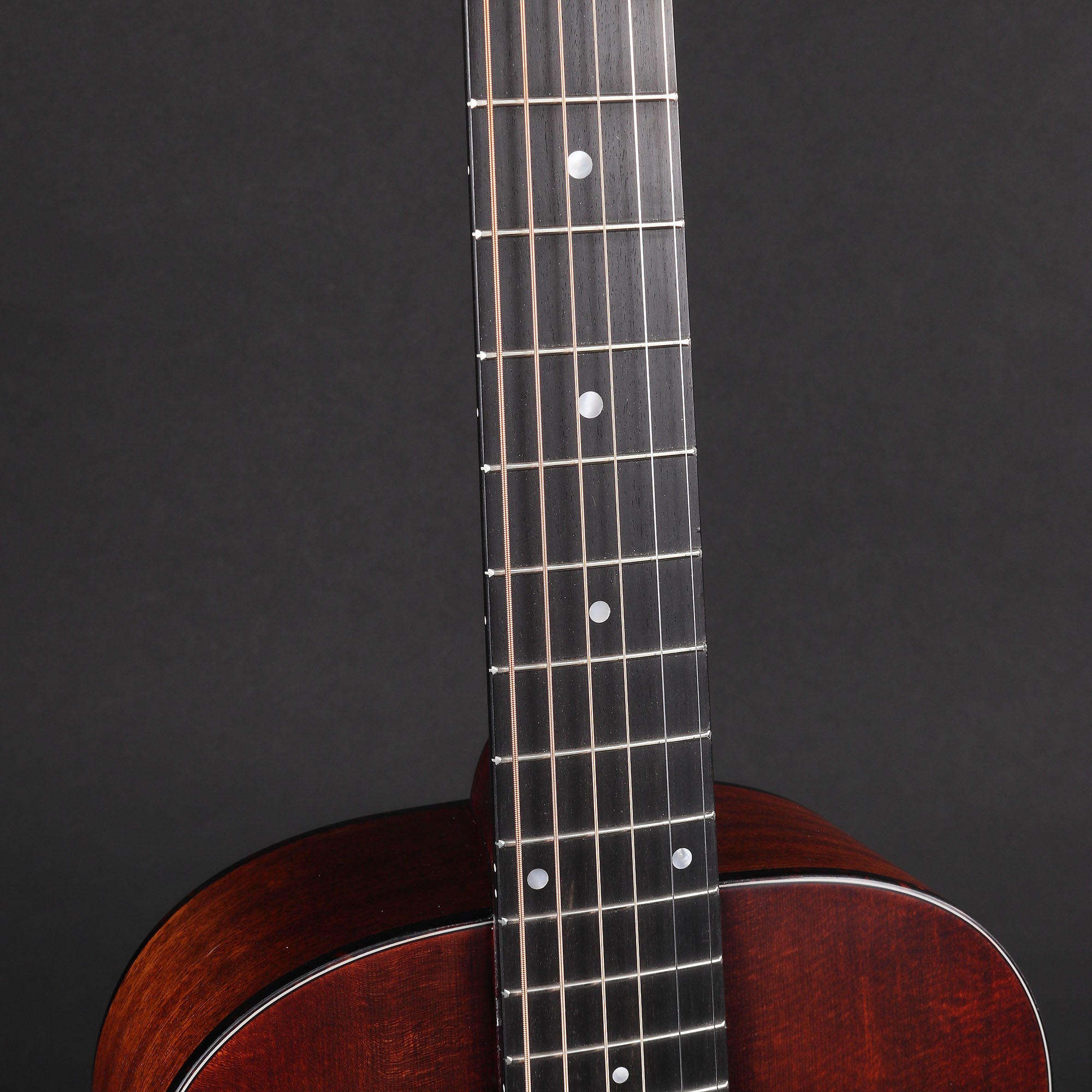 Eastman E1P "The Bluesmaster" Limited Edition Parlour #3058 – Mak's Guitars