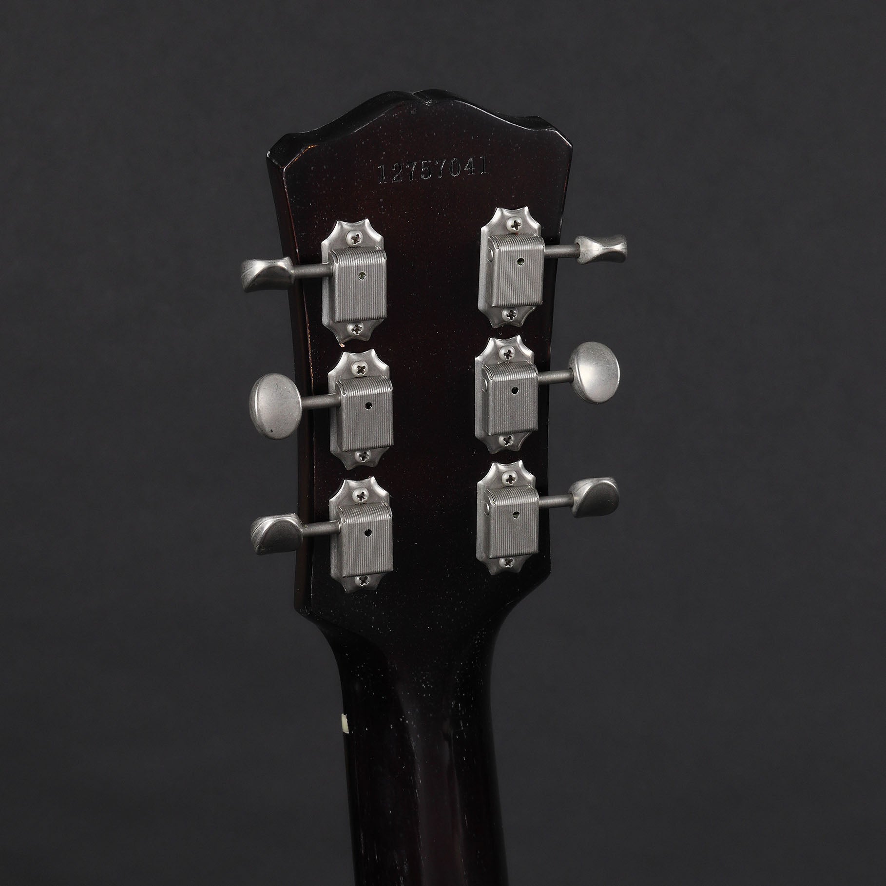 Eastman SB55/v-SB Single Cut P90 Sunburst #7041 – Mak's Guitars