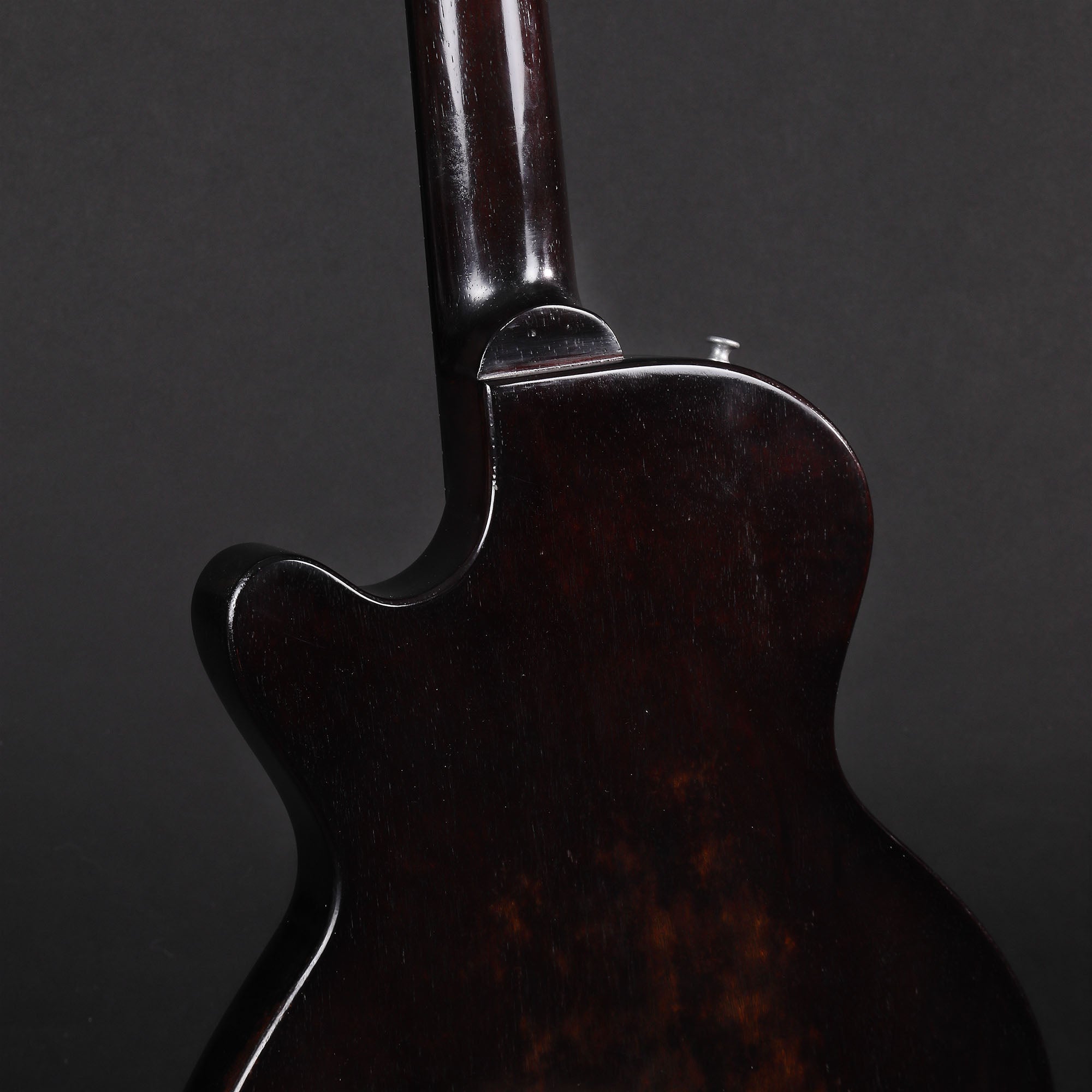 Eastman SB55/v-SB Single Cut P90 Sunburst #7041 – Mak's Guitars