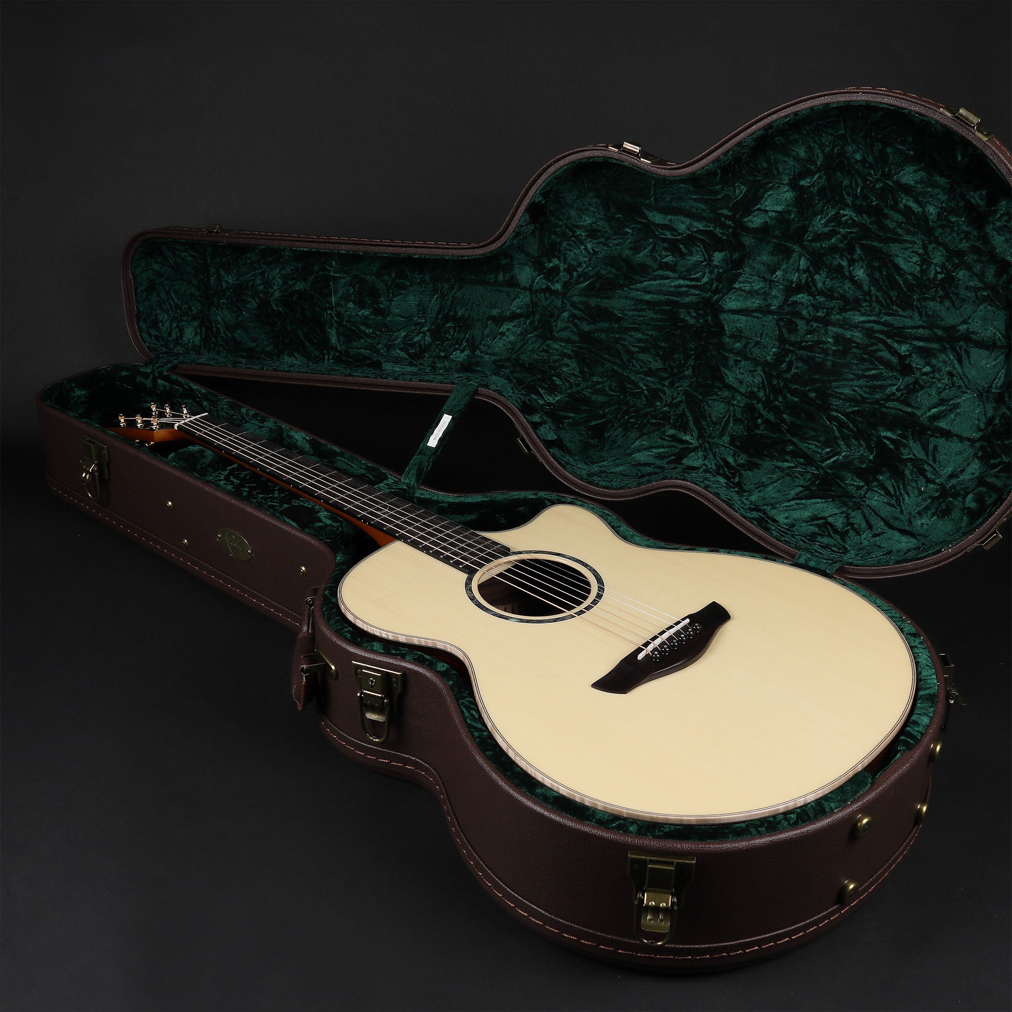 Faith FVHG3 HiGloss Venus - Cutaway Electro – Mak's Guitars