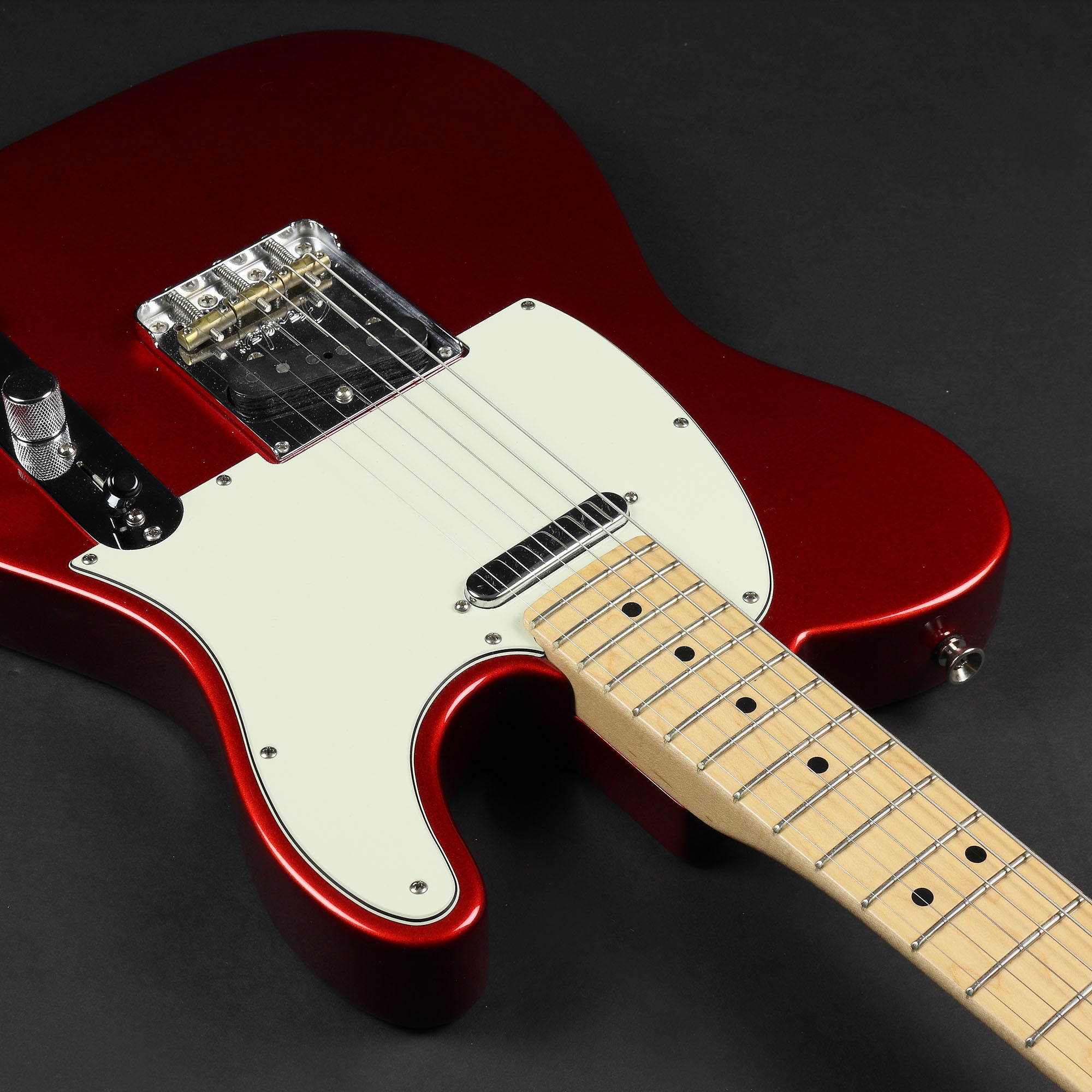 2019 Fender American Professional Telecaster - Candy Apple Red (Pre ...