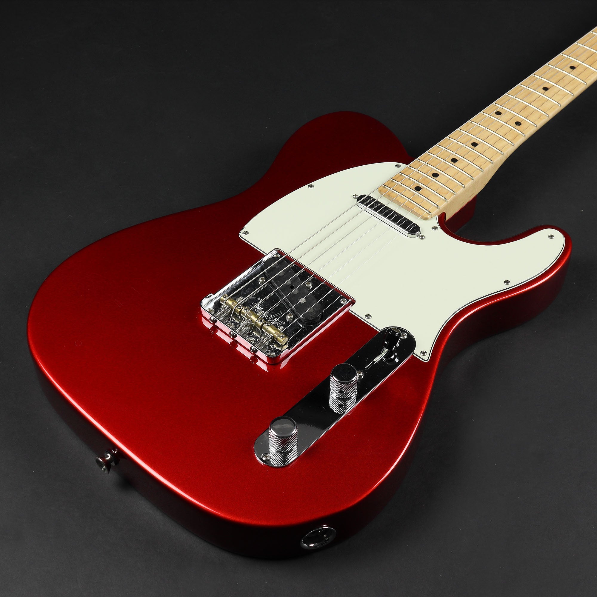 2019 Fender American Professional Telecaster - Candy Apple Red (Pre ...