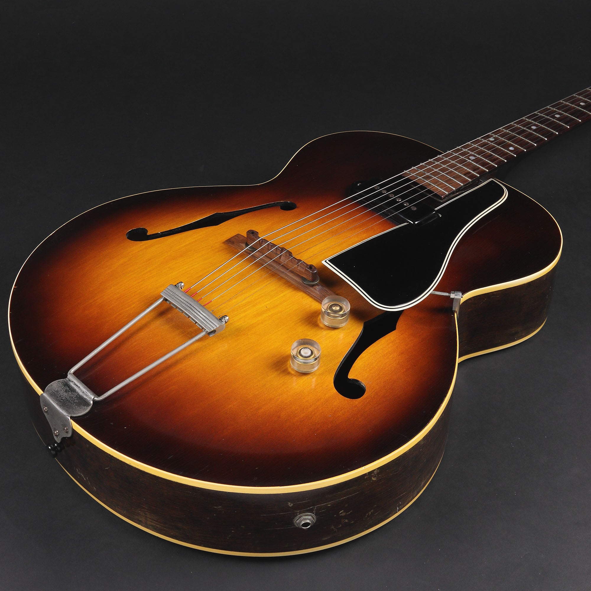1949 Gibson ES-150 Sunburst – Mak's Guitars