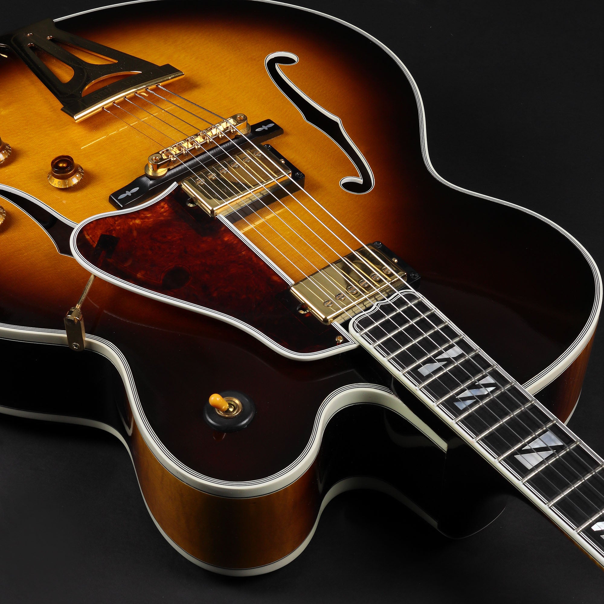2000 Gibson Super 400 CES Sunburst (Pre-owned) – Mak's Guitars