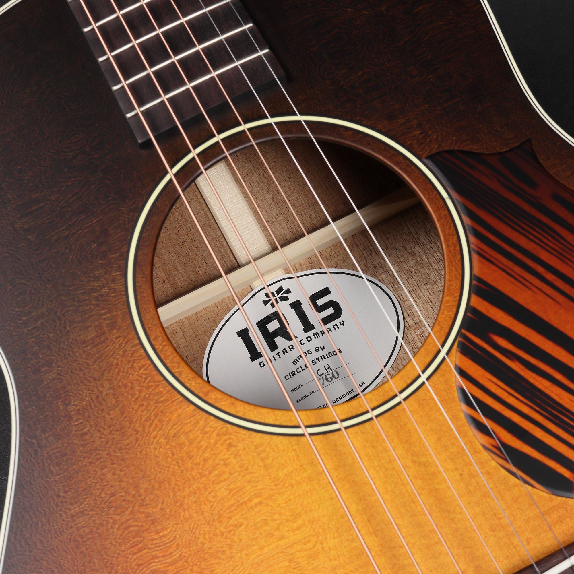 IRIS CH Sunburst w/Ivoroid Binding #760 – Mak's Guitars