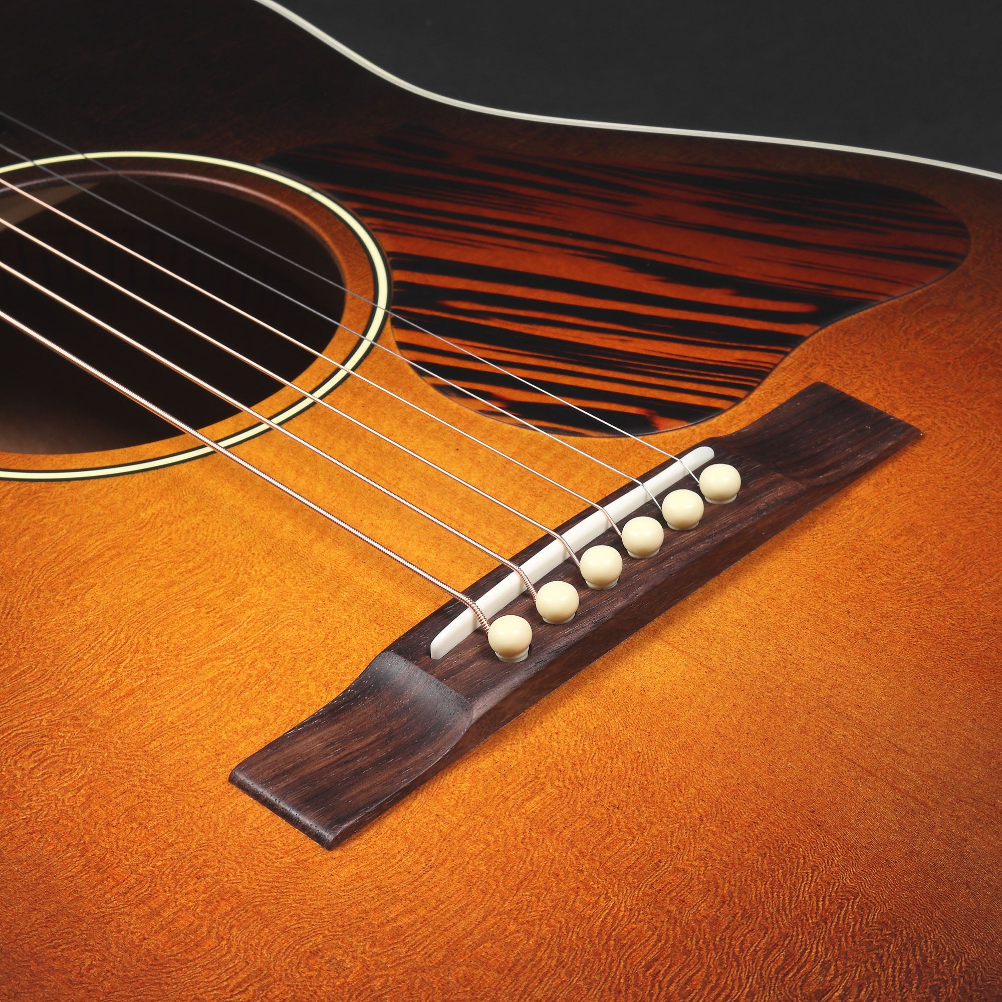 IRIS CH Sunburst w/Ivoroid Binding #760 – Mak's Guitars