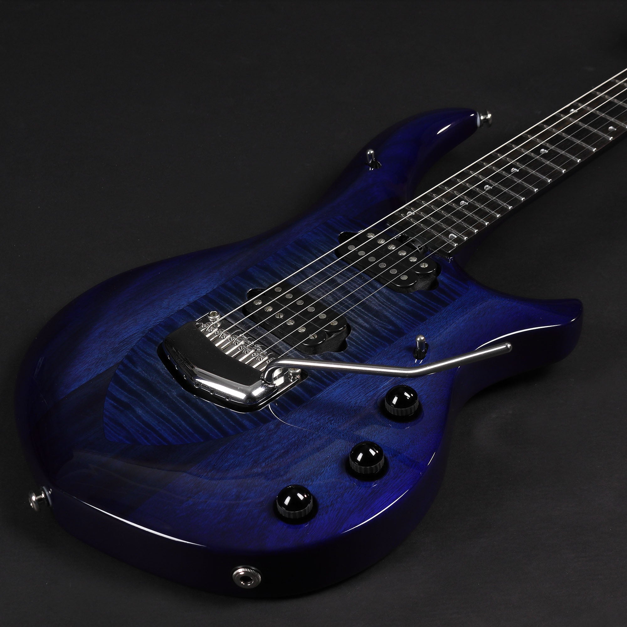 Music Man Monarchy Series Majesty 6 - Imperial Blue (Pre-owned) – Mak's ...