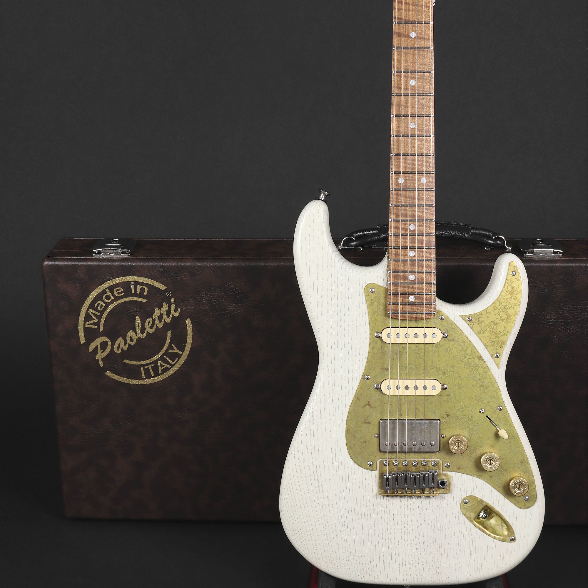 Paoletti Alfa Loft HSS - 140 Cream Electric Guitar – Mak's Guitars