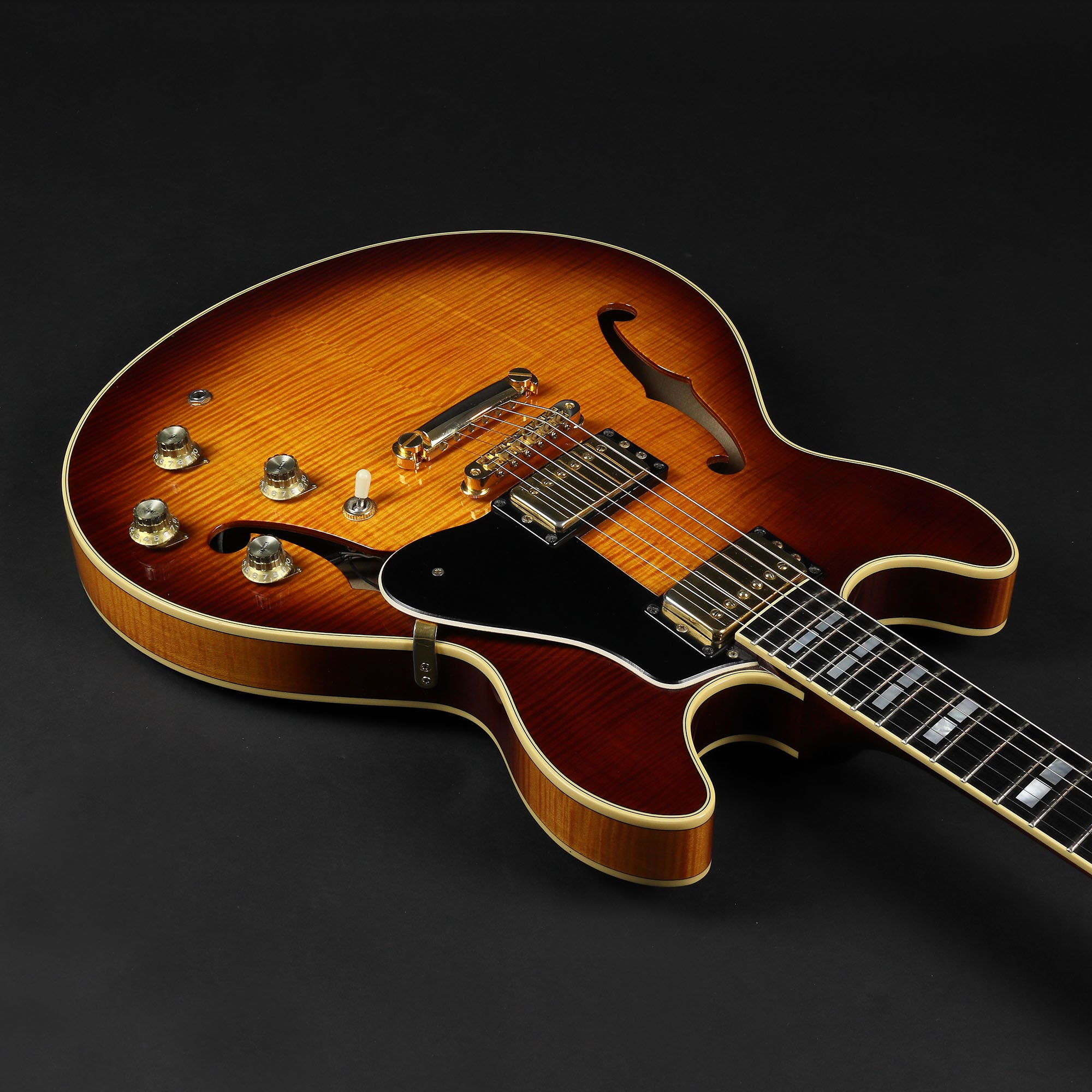 2003 Yamaha SA2200 - Violin Sunburst (Pre-owned) – Mak's Guitars