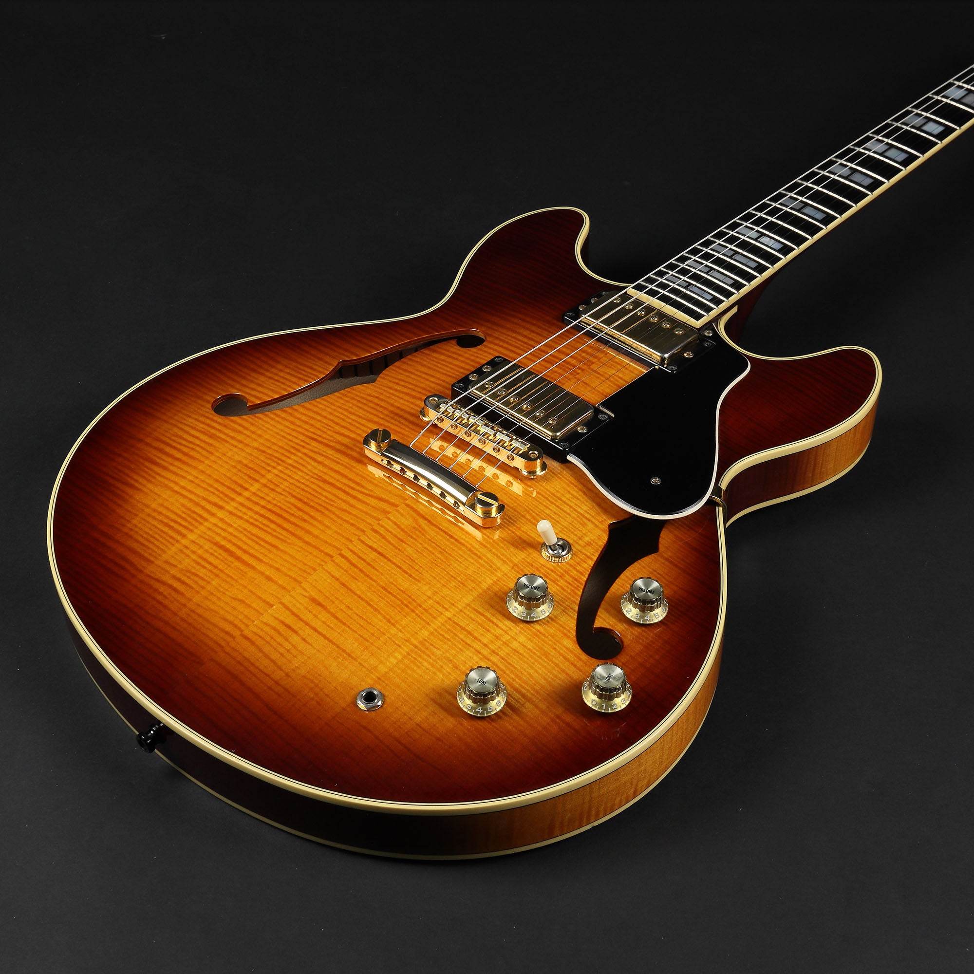 2003 Yamaha SA2200 - Violin Sunburst (Pre-owned) – Mak's Guitars