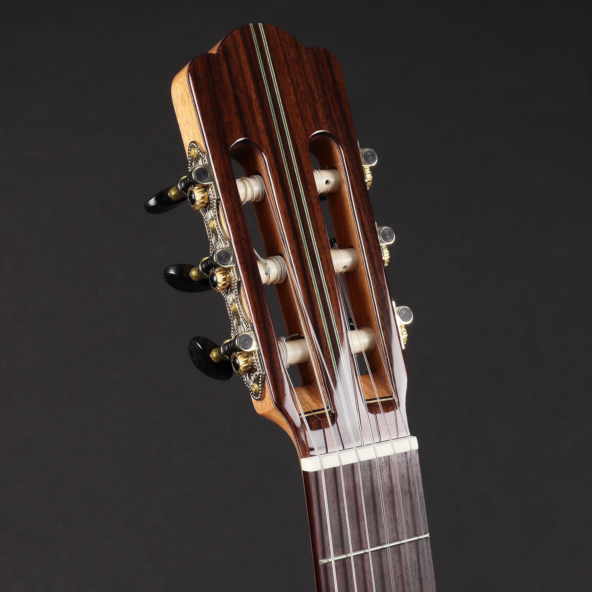Aria S205 Spruce/Rosewood Classical Guitar – Mak's Guitars