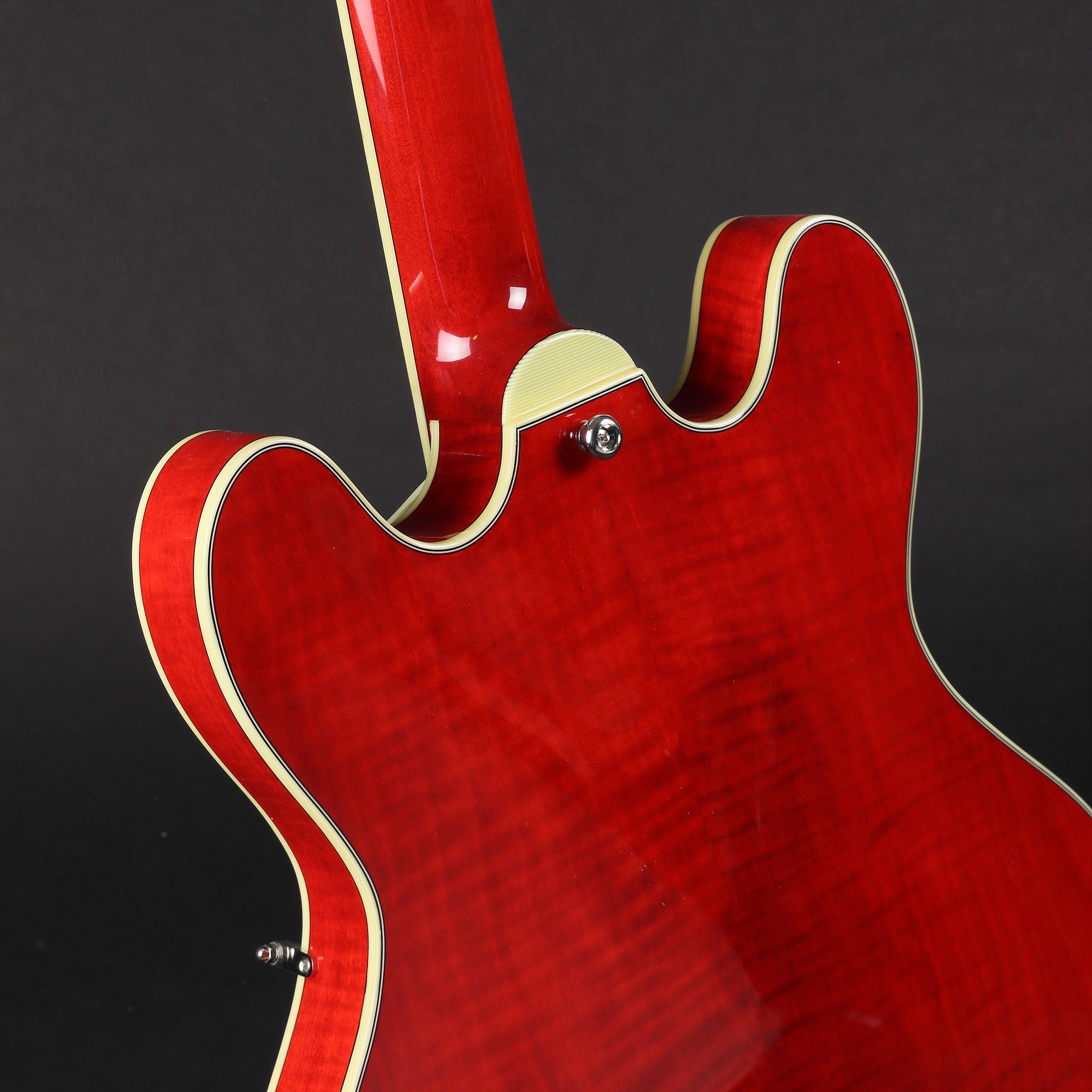 Eastman T486B Thinline w/Bigsby - Red #3215 – Mak's Guitars