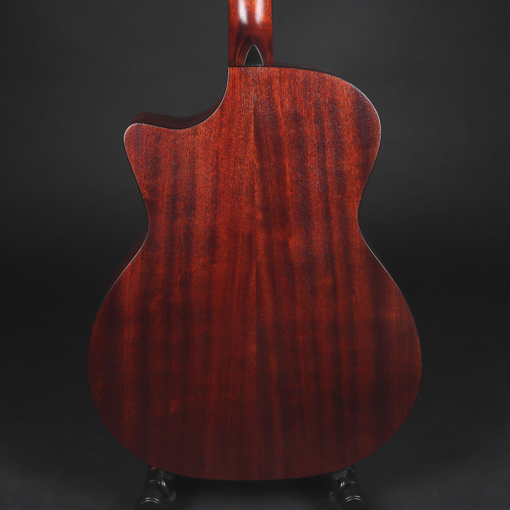 Eastman AC122-1CE Classic Finish Electro-Acoustic #3543 – Mak's Guitars