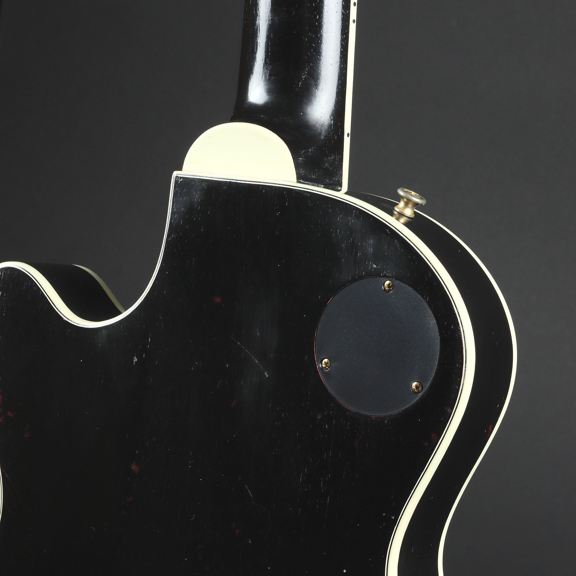Eastman SB54/v-Ltd Edition Antique Black Varnish – Mak's Guitars