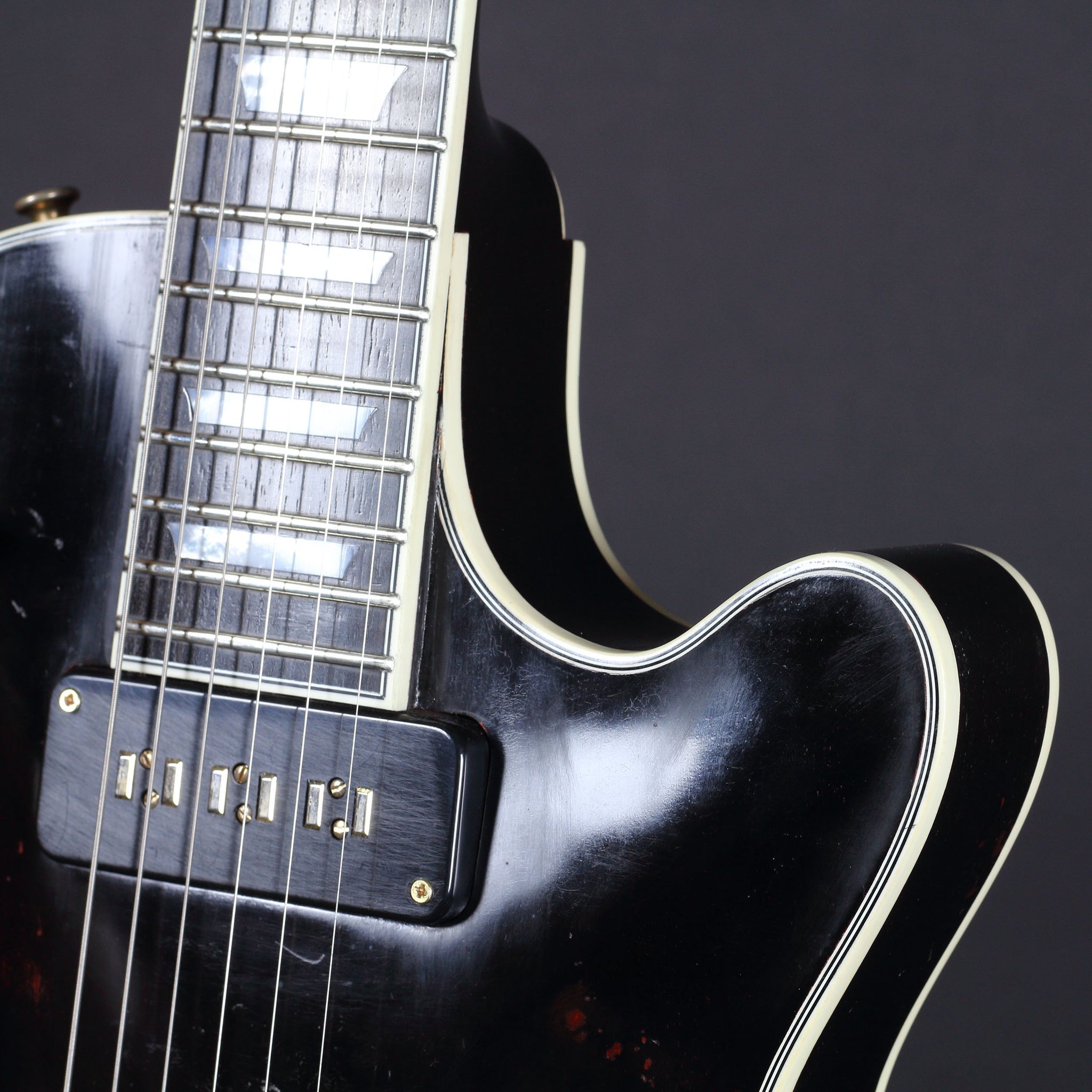Eastman SB54/v-Ltd Edition Antique Black Varnish – Mak's Guitars