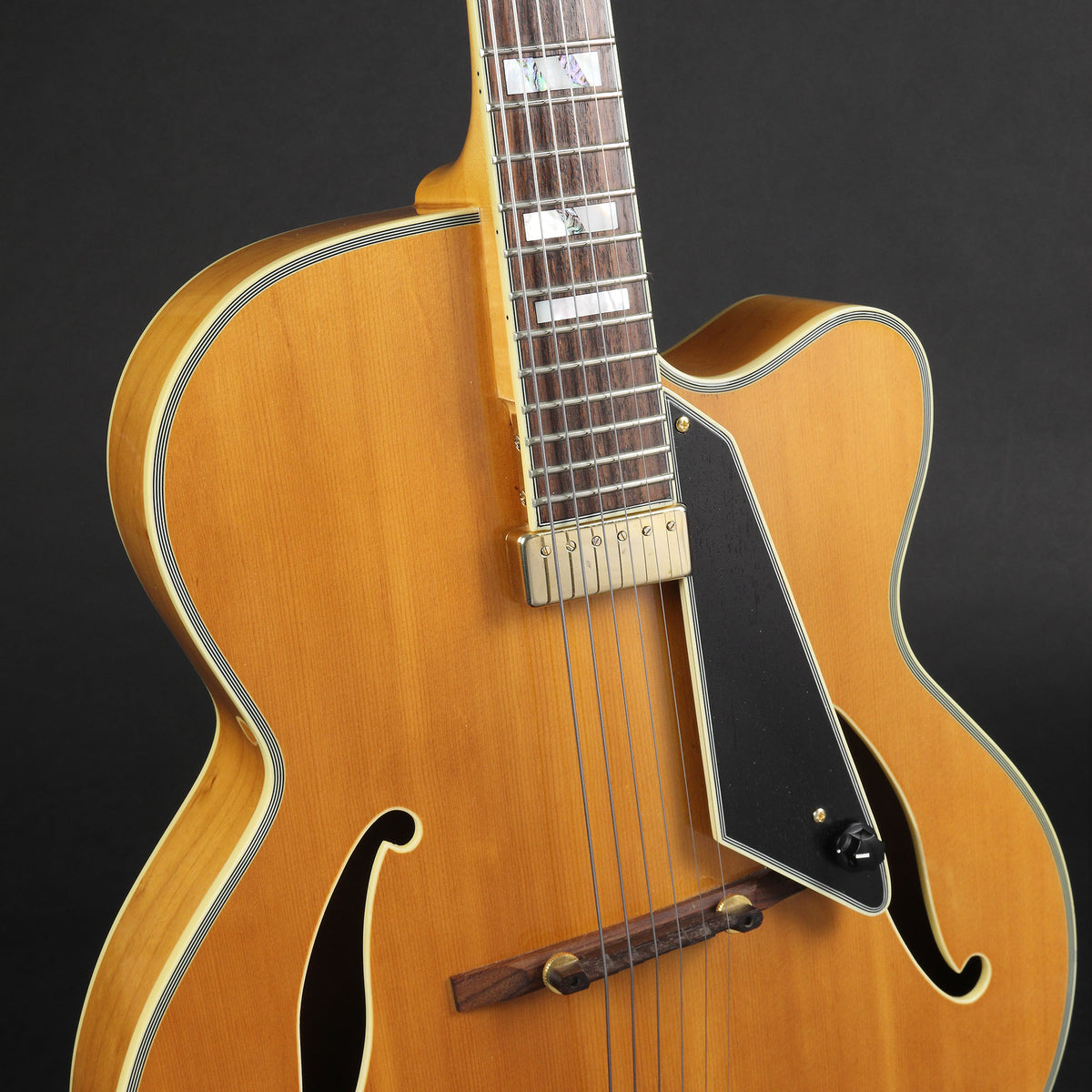 Peerless New York 17" Archtop (Pre-owned) – Mak's Guitars